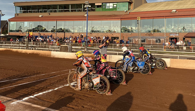 Birmingham Brummies Speedway: RACE ACTION: BRUMMIES v REDCAR
